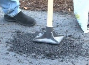 Cold asphalt patch - Pro Construction Guide